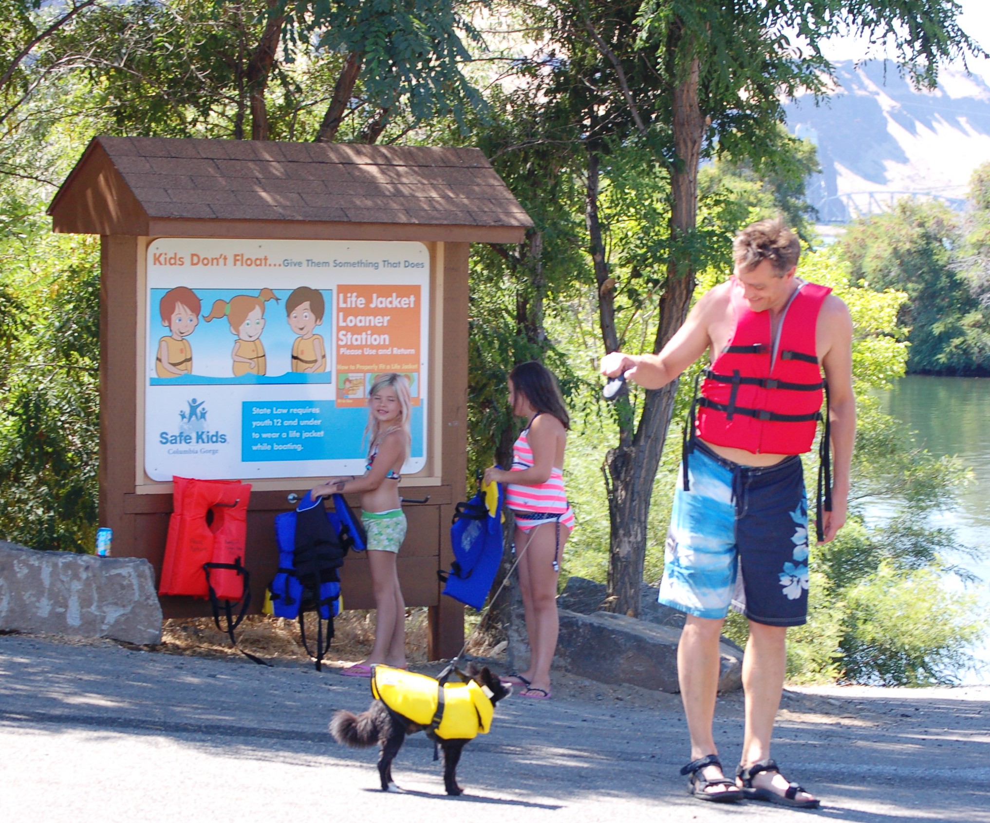 Corps Lakes Gateway: Album